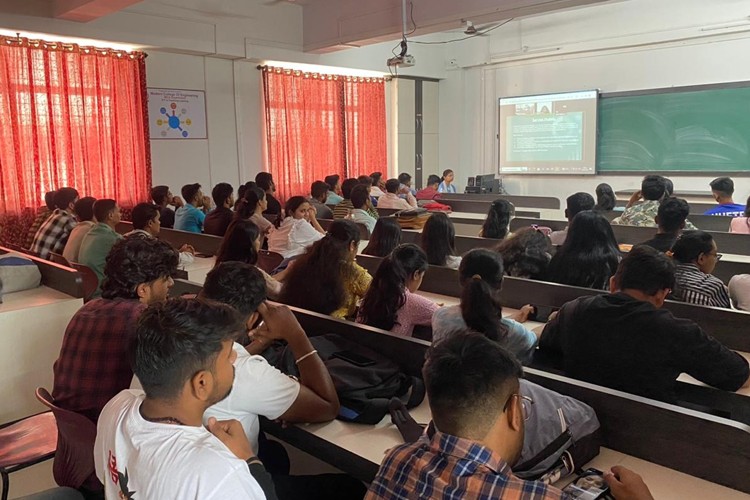 Modern College of Engineering Pune Campus: Photos, Virtual Tour