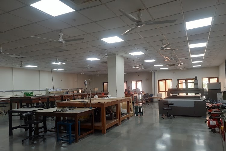 NIFT Raebareli Campus: Photos, Virtual Tour