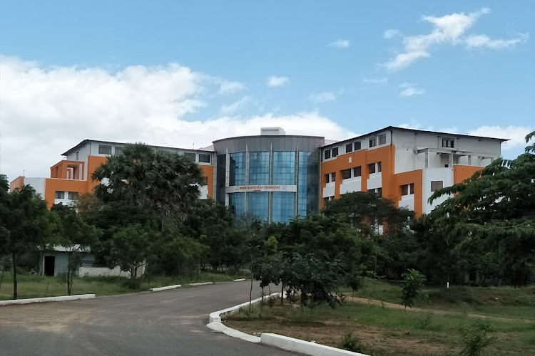 Nehru Institute of Engineering and Technology Coimbatore Campus: Photos ...