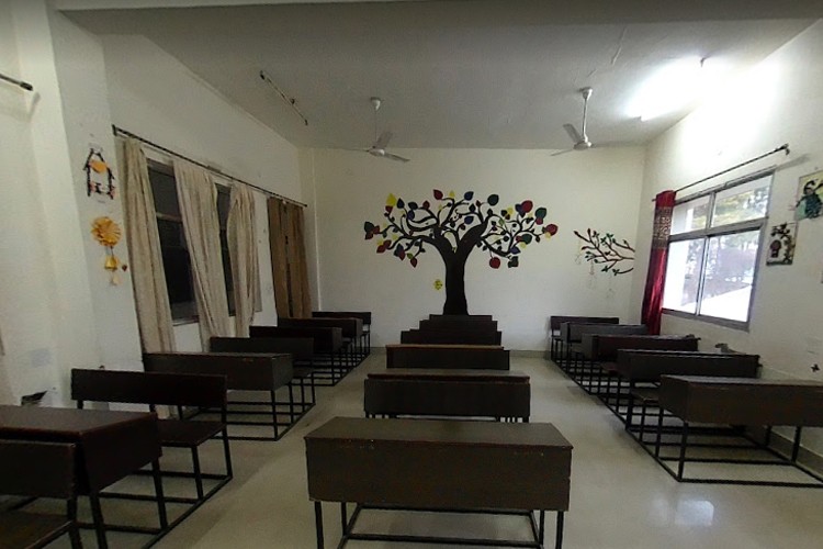 Phonics School of Engineering Roorkee Campus: Photos, Virtual Tour