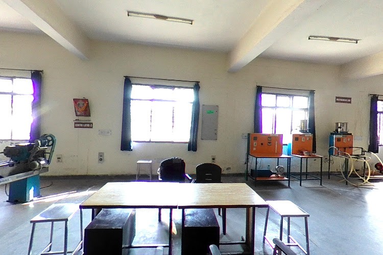 Phonics School of Engineering Roorkee Campus: Photos, Virtual Tour