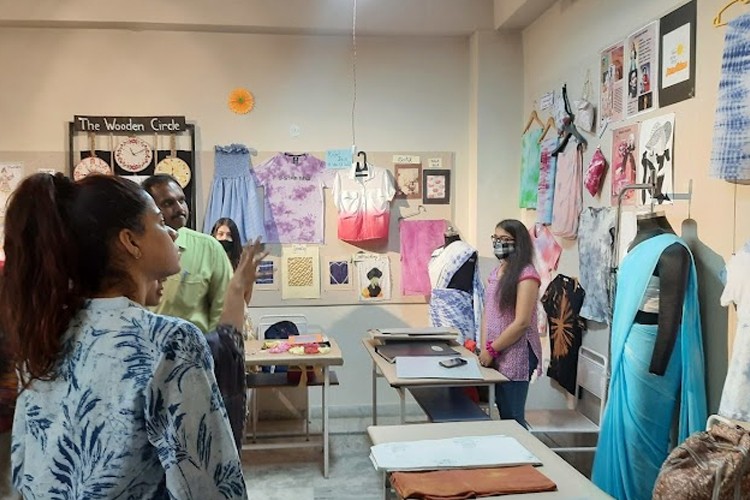 Poddar International College Jaipur Campus: Photos, Virtual Tour