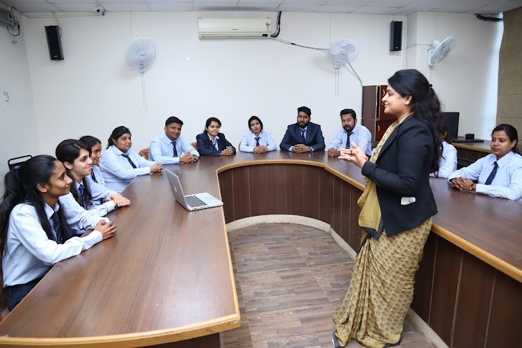 Poddar International College Jaipur Campus: Photos, Virtual Tour