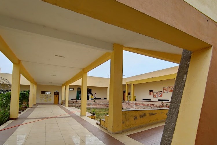 Pravara Rural College of Architecture Loni Ahmednagar Campus: Photos ...