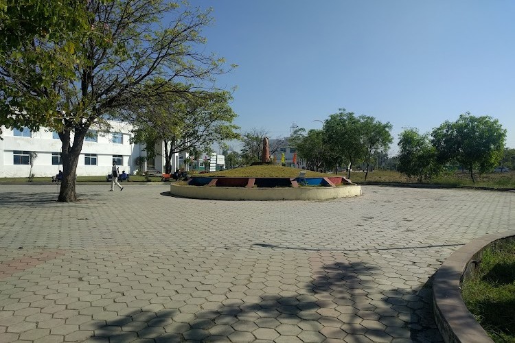 Rabindranath Tagore University, Faculty of Engineering and Technology ...