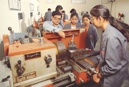 Rayat Bahra Group of Institutions Ropar Campus: Photos, Virtual Tour