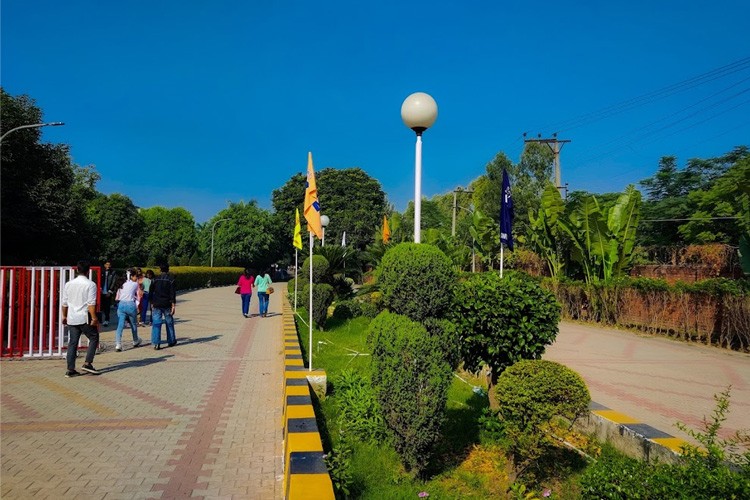 RIMT University Gobindgarh Campus: Photos, Virtual Tour