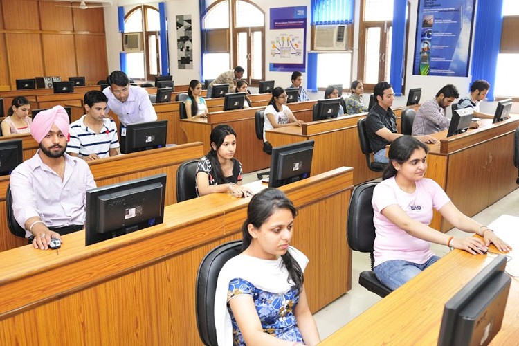 RIMT University Gobindgarh Campus: Photos, Virtual Tour