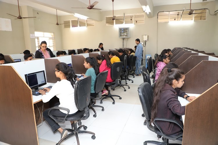 RMS Campus Vadodara Campus: Photos, Virtual Tour