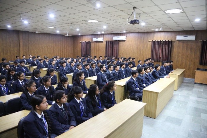 Haridwar University Roorkee Campus: Photos, Virtual Tour