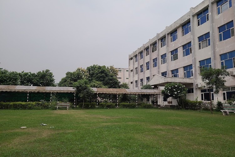 RP Inderaprastha Institute of Technology Karnal Campus: Photos, Virtual ...