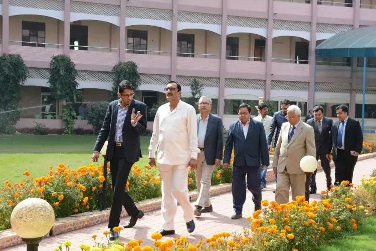 Rungta College of Engineering and Technology Bhilai Campus: Photos ...