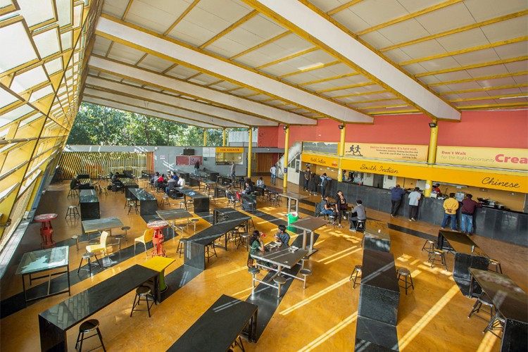 RV University Bangalore Campus: Photos, Virtual Tour