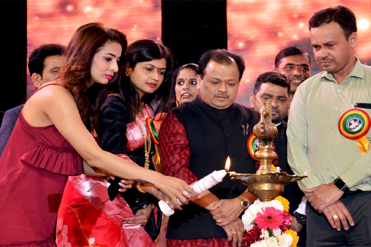 Sapkal Knowledge Hub Nashik Campus: Photos, Virtual Tour