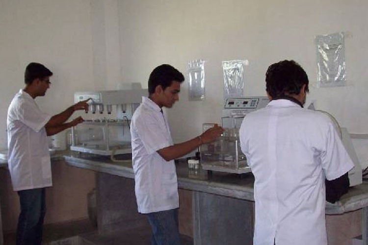 Saraswati Institute of Pharmaceutical Sciences Gandhinagar Campus: Photos, Virtual Tour
