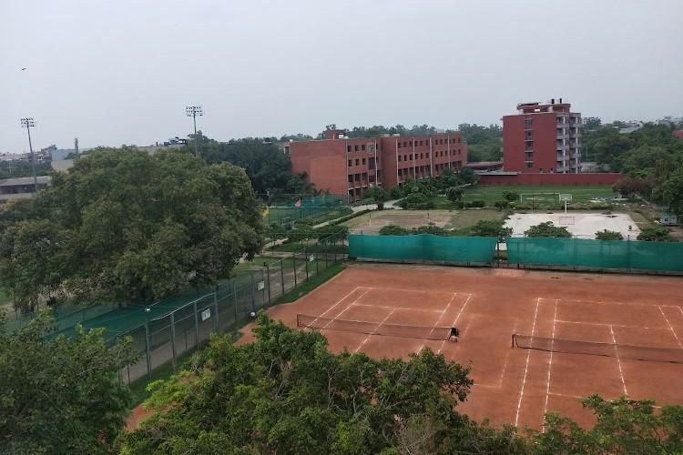 Sri Guru Gobind Singh College of Commerce, New Delhi Campus Tour