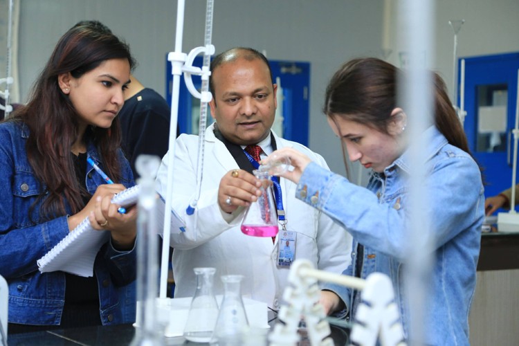 SRM University Sonipat Campus: Photos, Virtual Tour