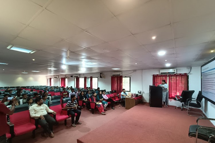 PVPIT Pune Campus: Photos, Virtual Tour