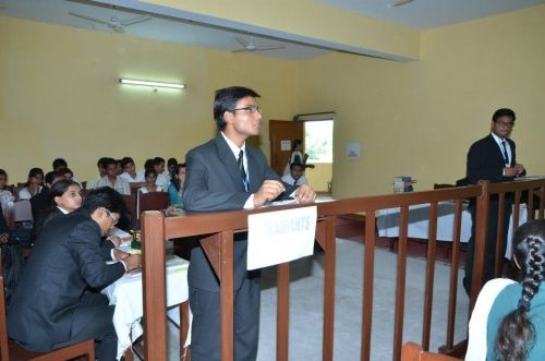 Unity Degree College Lucknow Campus: Photos, Virtual Tour