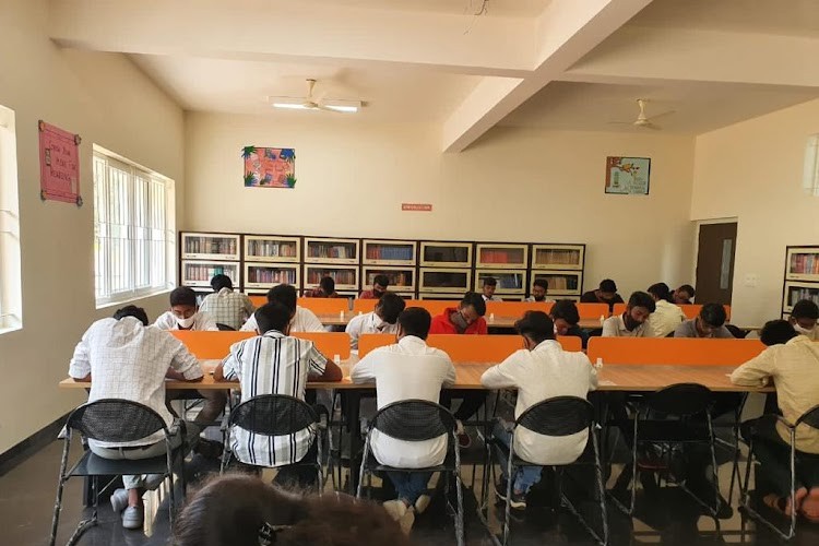 Universal College Bangalore Campus: Photos, Virtual Tour