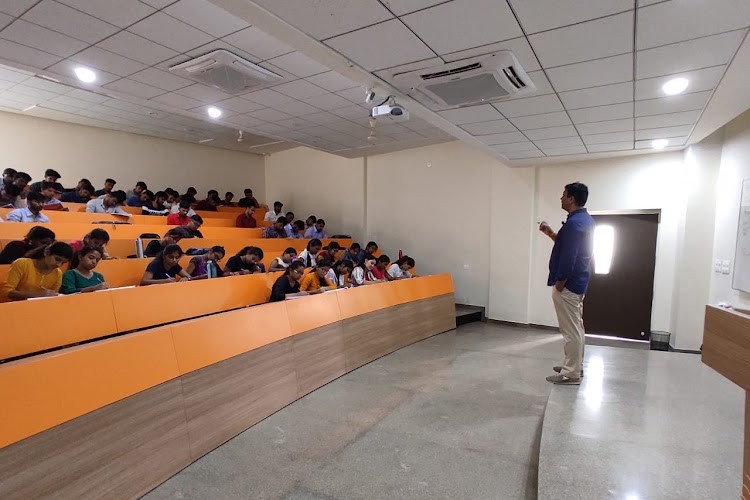 Universal College Bangalore Campus: Photos, Virtual Tour