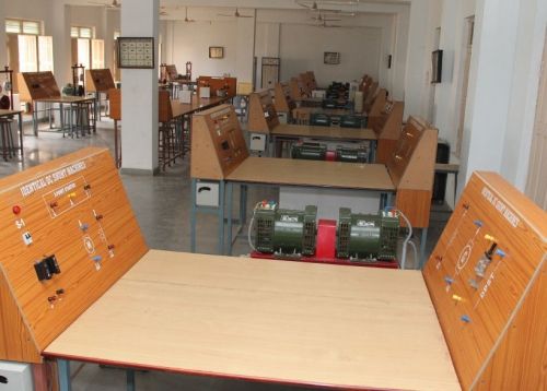 Universal College of Engineering and Technology Guntur Campus: Photos ...