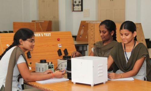 Universal College of Engineering and Technology Guntur Campus: Photos ...