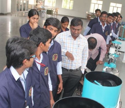Universal College of Engineering and Technology Guntur Campus: Photos ...
