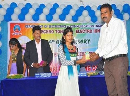 Vaageswari Engineering College Karimnagar Campus: Photos, Virtual Tour