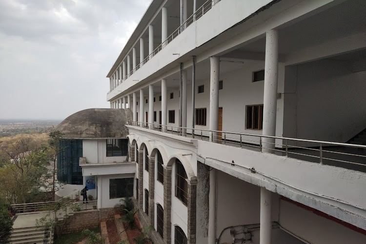 Vignan Institute of Technology and Science Nalgonda Campus: Photos ...