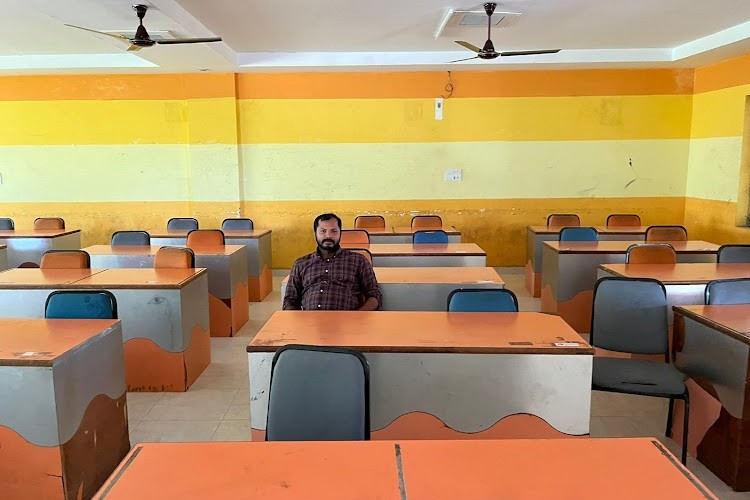 Variyar Engineering College Salem Campus: Photos, Virtual Tour