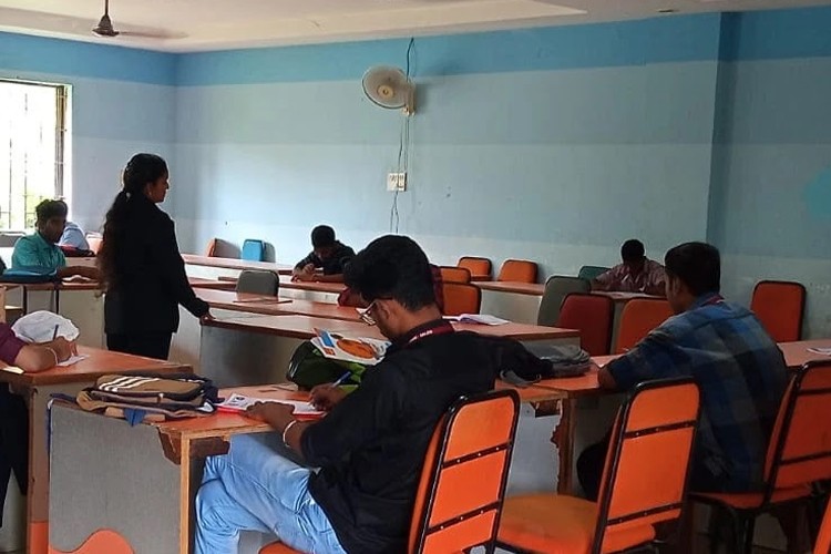 Variyar Engineering College Salem Campus: Photos, Virtual Tour