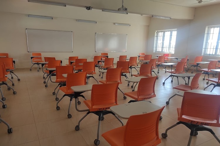 VIT Bhopal University Campus: Photos, Virtual Tour