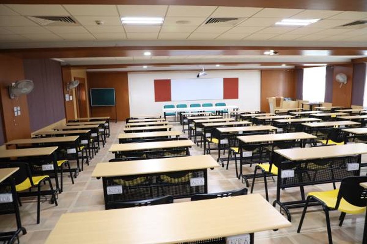 VIT University Campus: Photos, Virtual Tour