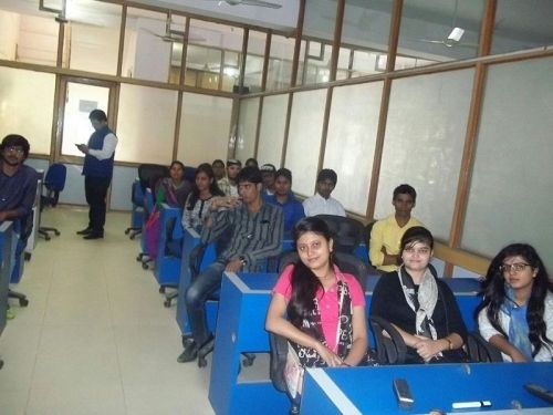 Vivekananda College of Technology and Management Aligarh Campus: Photos ...
