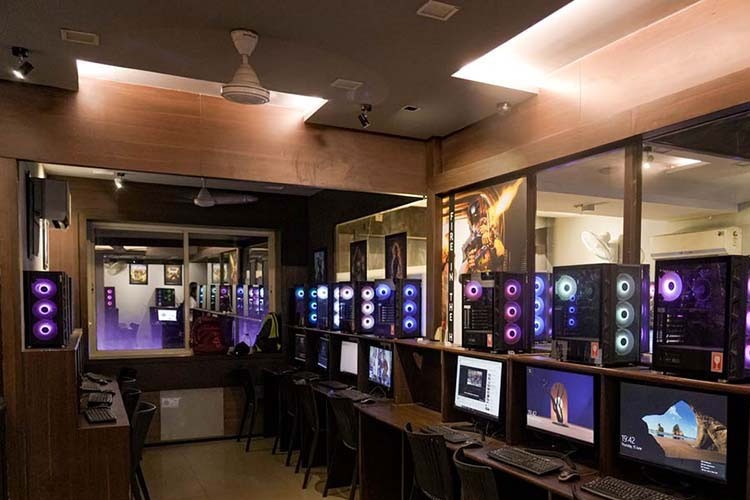 Zee Institute of Creative Art Indore Campus: Photos, Virtual Tour